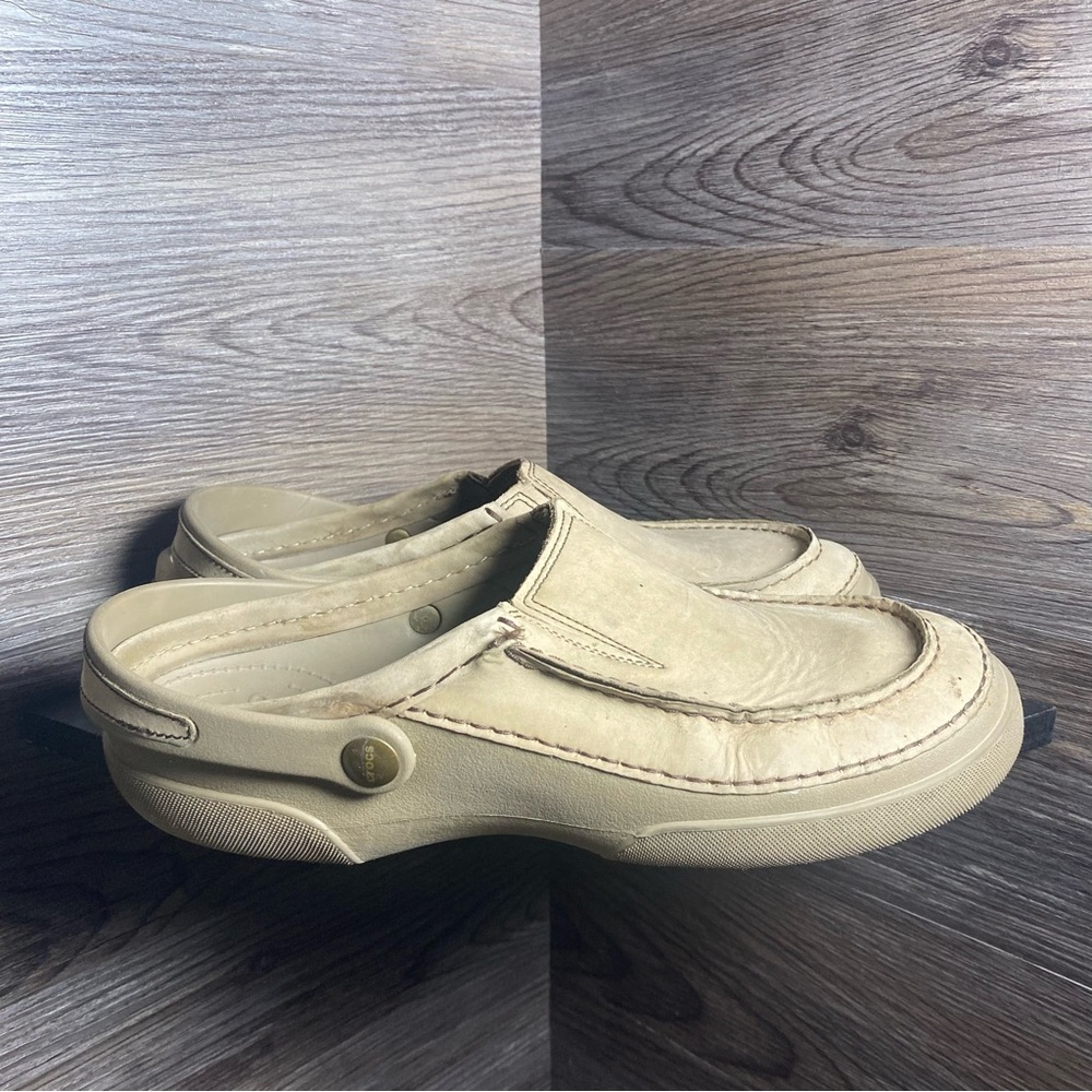 Crocs Yukon Brown Tan Leather Sandals - Gem